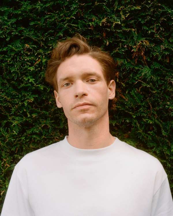 Nick Thompson – The Agents Club